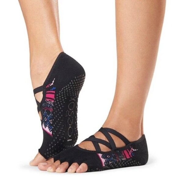 toesox | Accessories | Toesox Elle Half Toe Nwt Size M 855 Woodstock ...